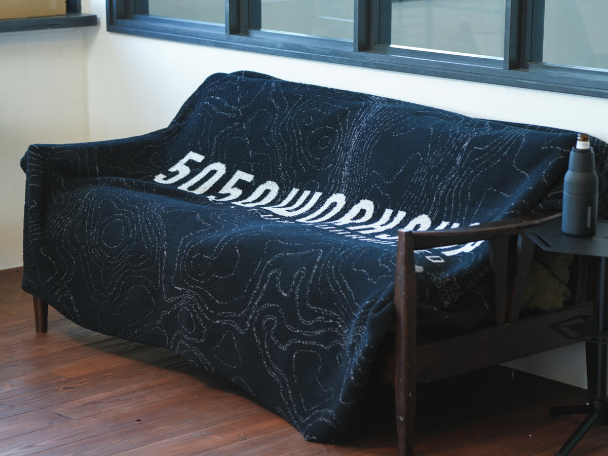 SOFT TOUCH BLANKET | 5050WORKSHOP