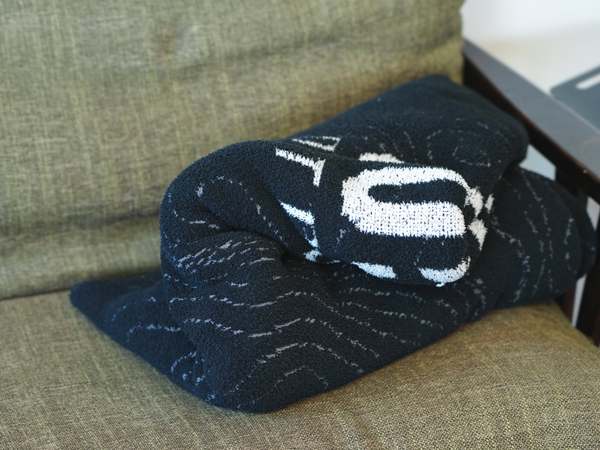 SOFT TOUCH BLANKET | 5050WORKSHOP